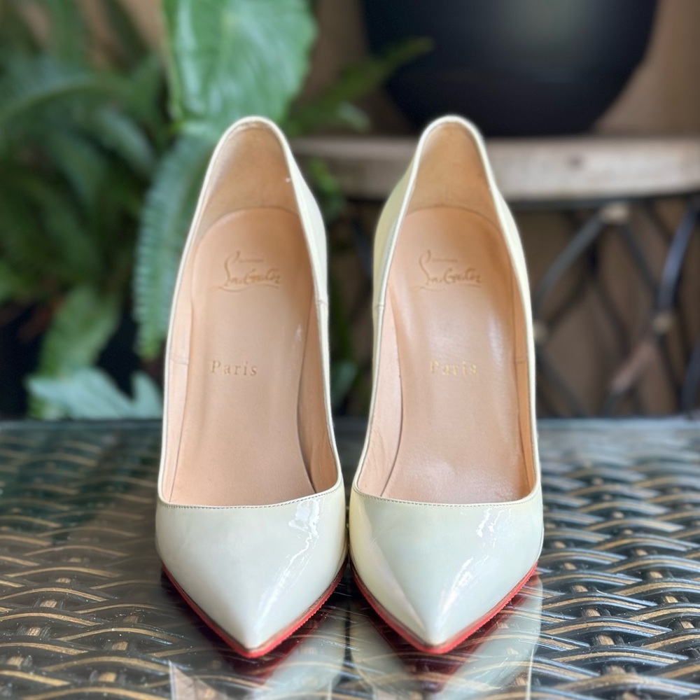 Christian Louboutin So Kate Stiletto Heels - Gem